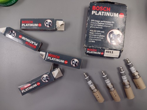 Bosch 4011 Platinum Plus Spark Plugs Set of 4 28851037112 | eBay