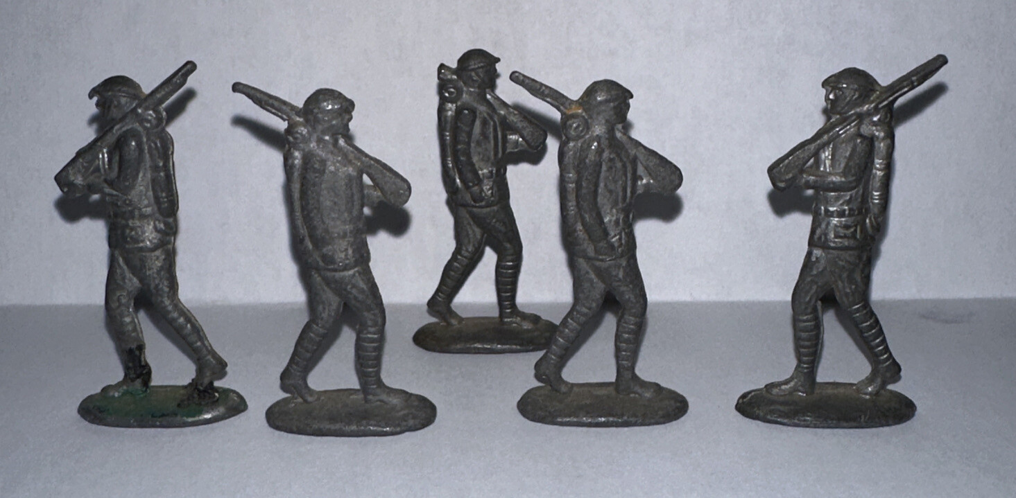 5 VINTAGE Toy Lead Soldiers Infantry / marching Figures unpainted WW1 ...