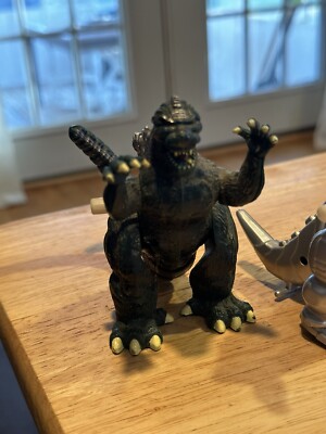 Godzilla Wind Up Walker 1994 Trendmasters 4" Figure Megalon Not Working ...
