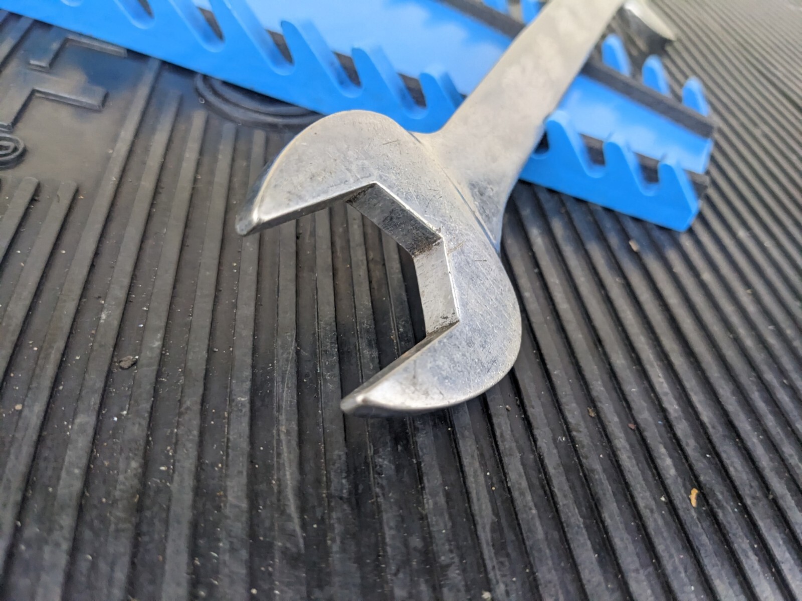 #bc103 Matco Tools USA 1" 4-Way Angle Wrench WOEA32 | eBay