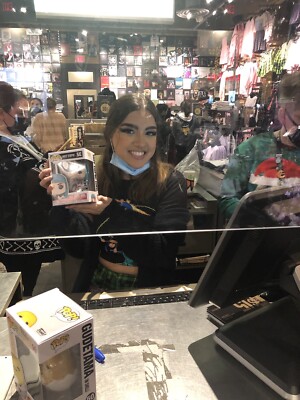 AUTOGRAPHED FUNKO POP HOT TOPIC GIRL HOT TOPIC EXCLUSIVE | eBay