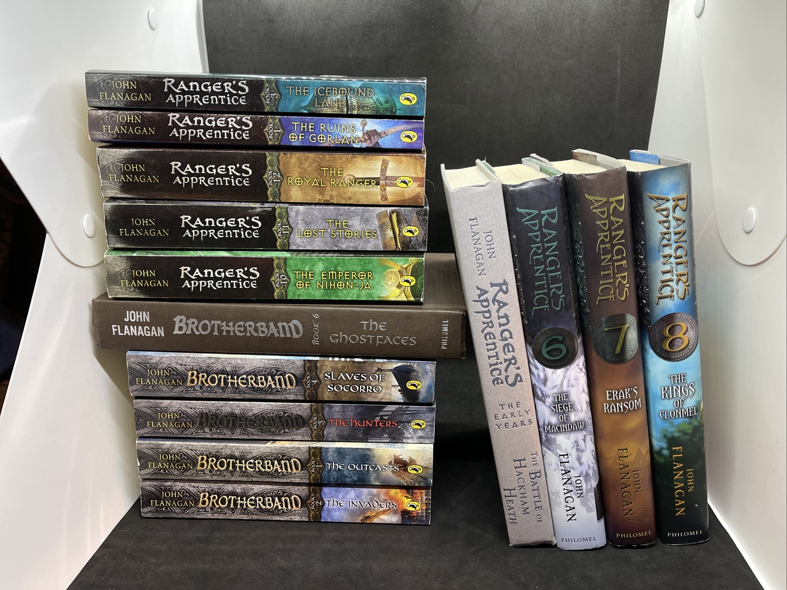 Lot of 14 HC/PB 9 Ranger's Apprentice Books and 5 Brotherband John ...