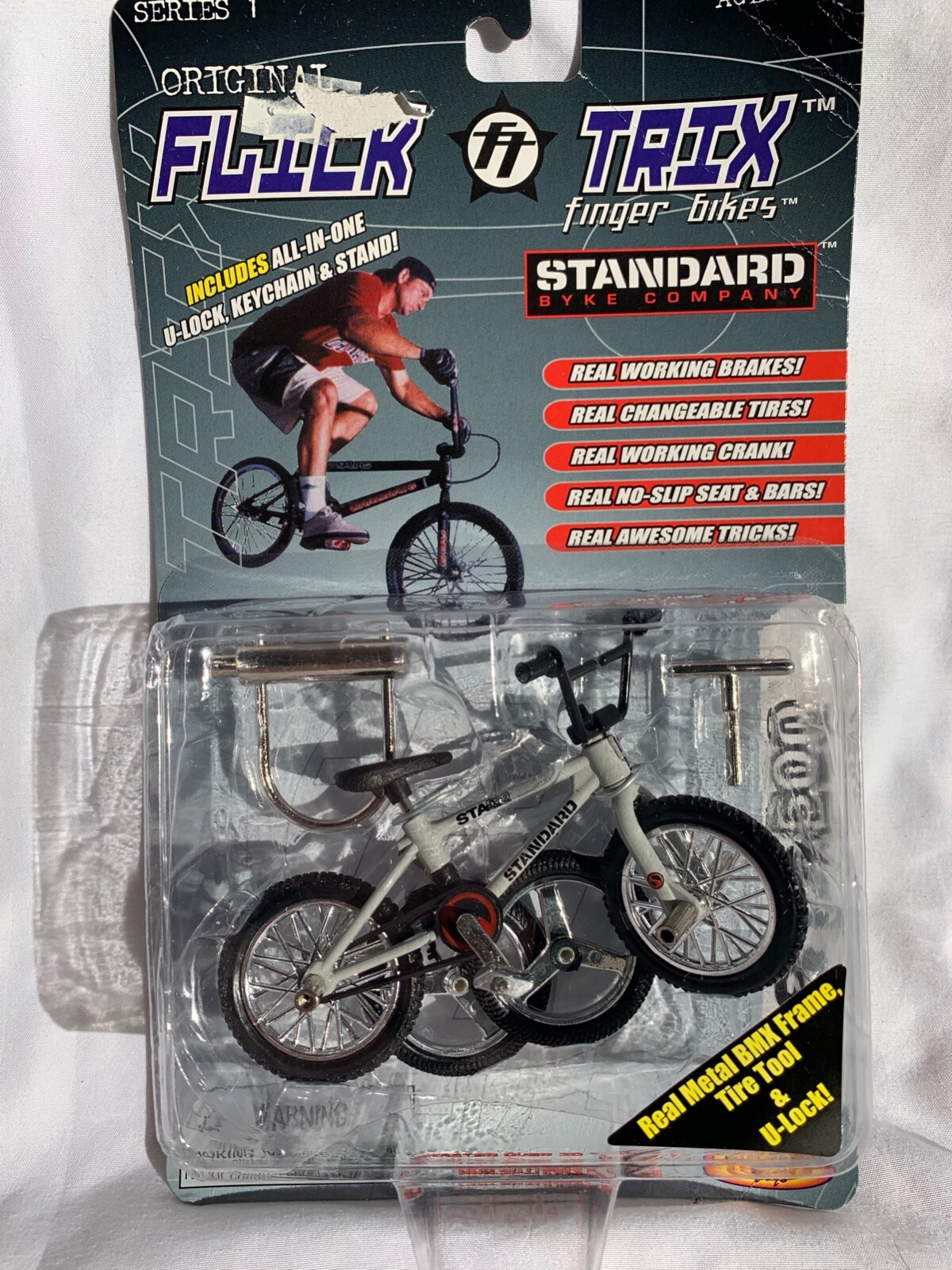 Flick Trix Series 1 BMX Spin Master Finger Bike NOC SEALED 1999Standard ...