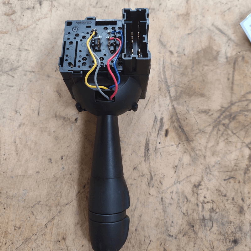 8201167982 lichtschalter für DACIA SANDERO 2A SERIE 0.9 TCe 12V S&S Ber ...