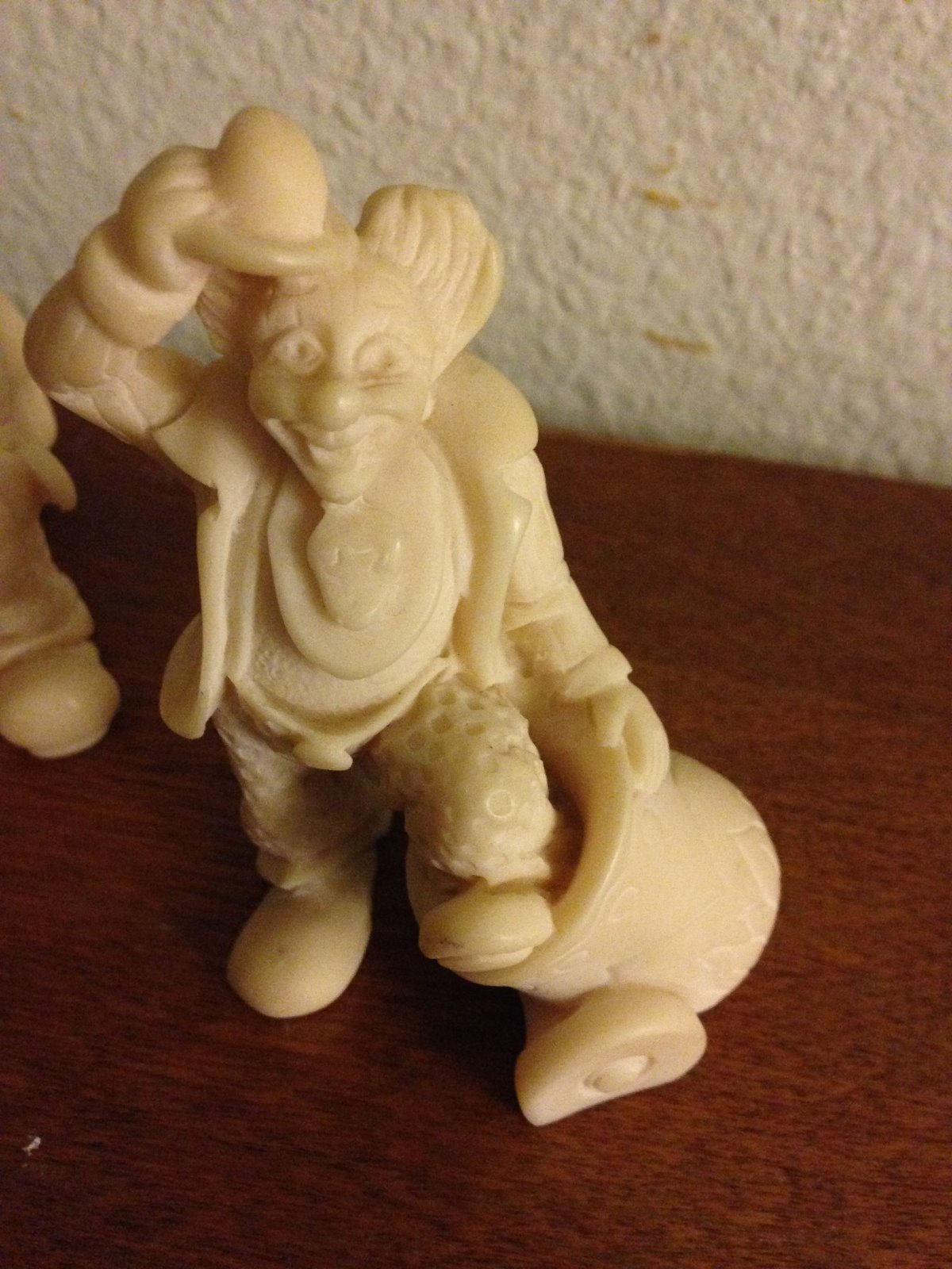 Valentino Alabaster Clowns | eBay