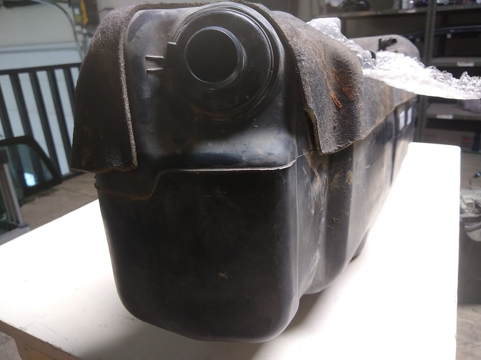 22968922 15 16 Duramax LML DEF Tank 0 444 050 179 | eBay