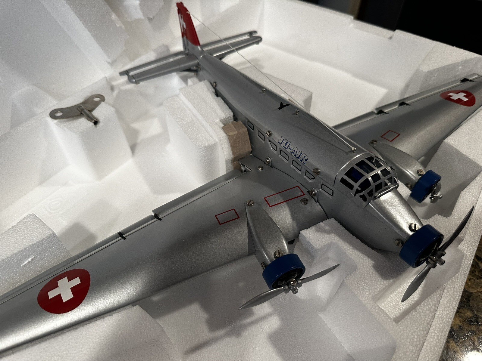 Marklin 19801 Clockwork Plane JU-52 Trimotor Airplane- Beautiful Model ...