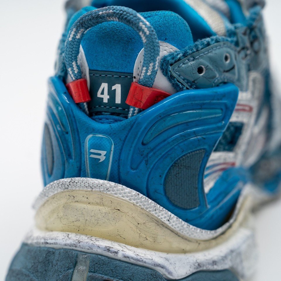 size 41eu 8 US Balenciaga Runner Blue Silver Sneakers White Red | eBay
