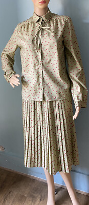 Vintage Dereta Ladies Two Piece Suit Pleat Skirt Small U.K.Size 12 ...