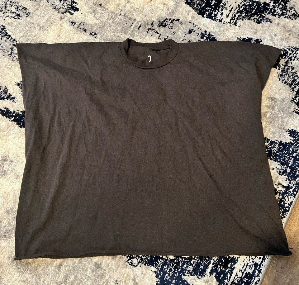 Yeezy One 1 Black Box T Shirt Size 2 Men’s M/L Vultures Tee **IN HAND ...