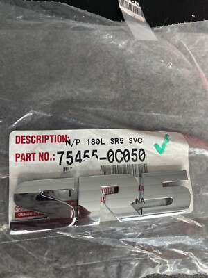 NEW TOYOTA TUNDRA CHROME REAR ROOF SIDE SR5 - 75455-0C050 | eBay