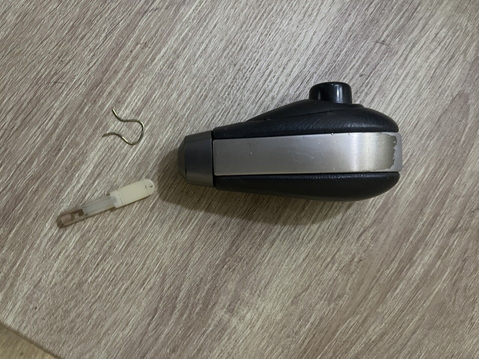 03-05 Nissan 350z Automatic Shift Knob w/pin and clip OEM | eBay