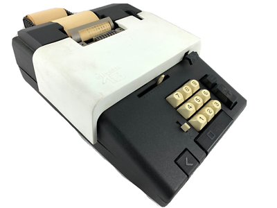 Olivetti Summa 19 - Tabletop Calculator - Rarity - Vintage 70s Design ...