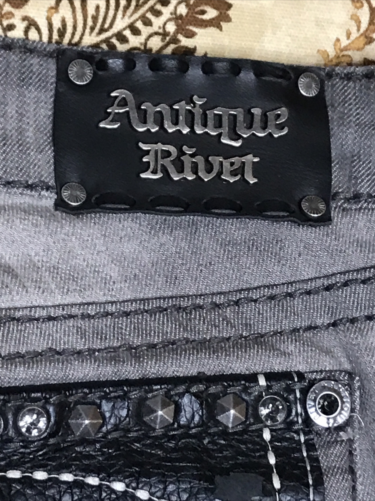 Antique Rivet Jeans Straight Leg Low Rise Women's Des… - Gem