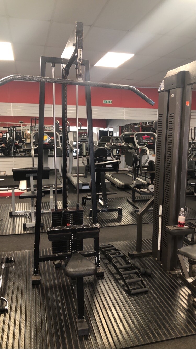 Panatta lat pull down chain driven machine. Good working condition ...