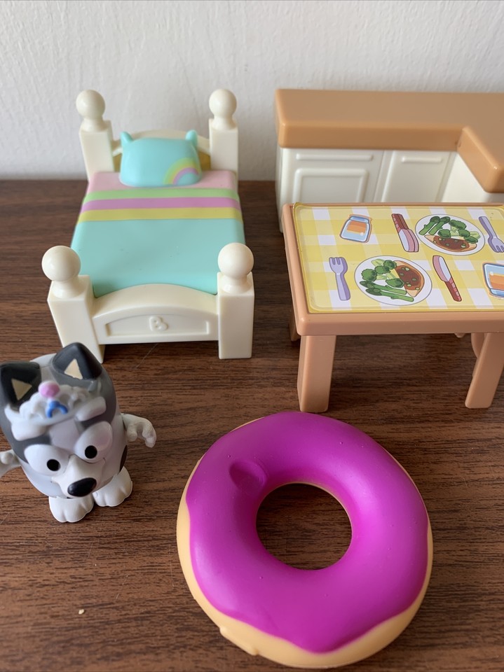 Bluey Family Home Playset Furnishings 5 Pieces Ludo Studio Moose C | eBay