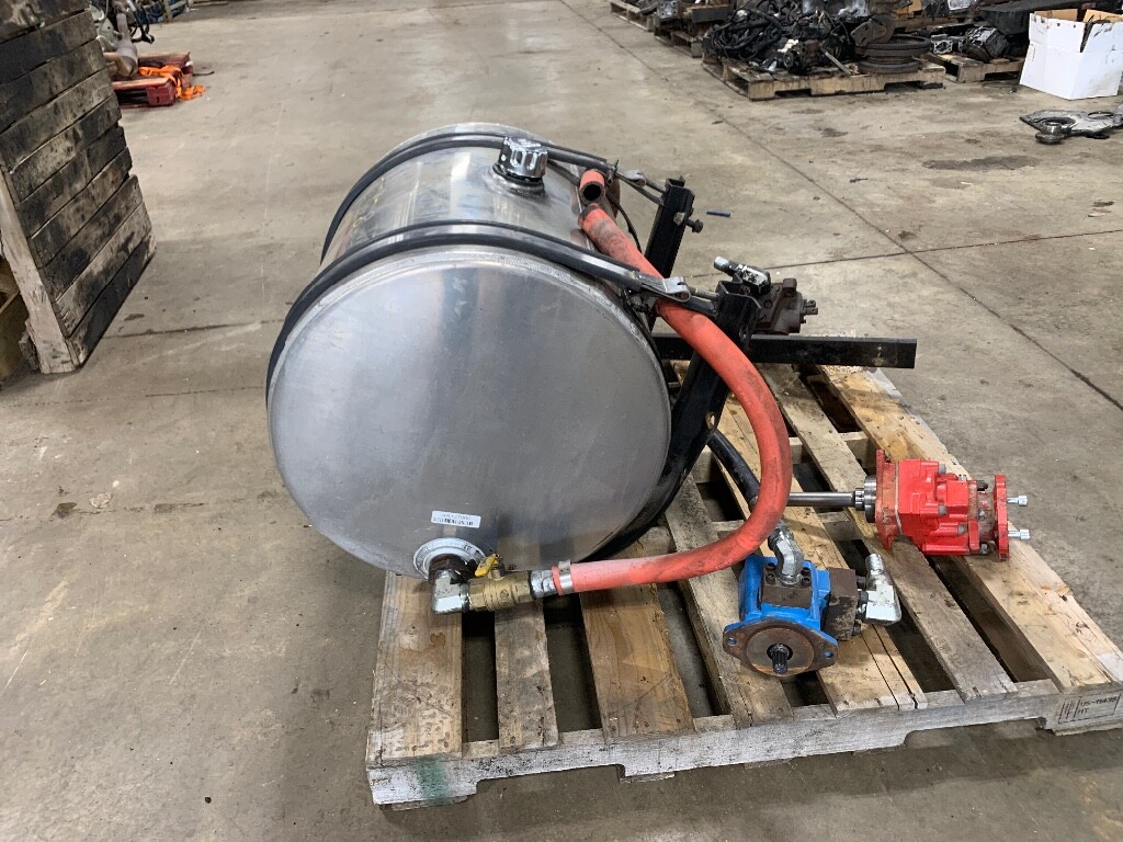 Mack Wet Kit 50 Gallon Tank Chelsea PTO 329860-12X and Pump From 2015 ...