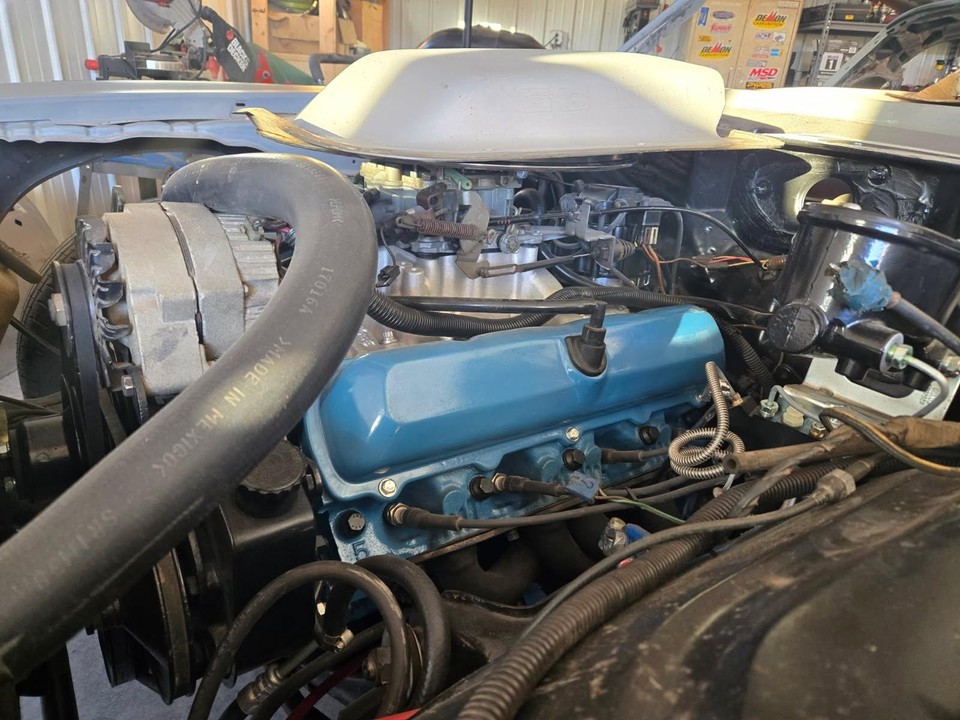 Pontiac Trans Am Shaker Mount Kit Holley Edelbrock Quadrajet Carb THE ...