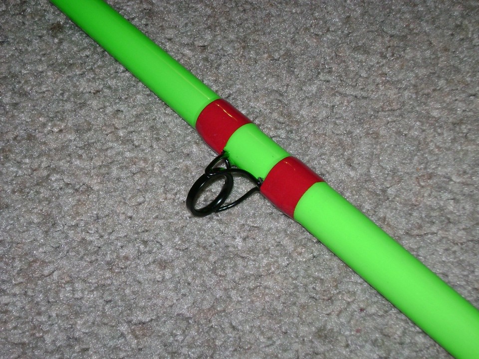 GLOW ROD MEAT HUNTER EXTREME 10' GREEN GLOW Casting Rod - BIG FISH ...