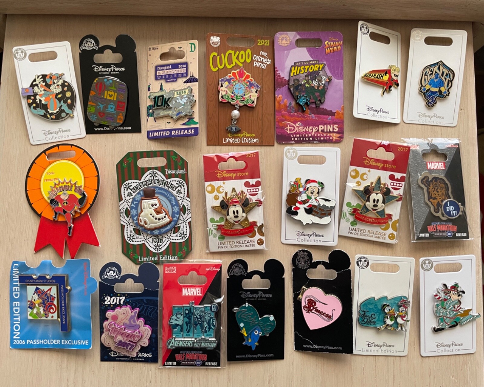 Disney Pin Lot of 20 LE Incredibles and more | eBay