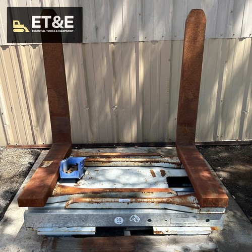 2017 Cascade 8,000lb Forklift Fork Sideshift Attachment 80D-CFS-11CR2 ...