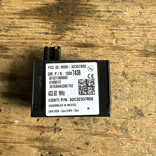 OEM GM Receiver Assembly, Remote Control Door Lock 13587438 | eBay