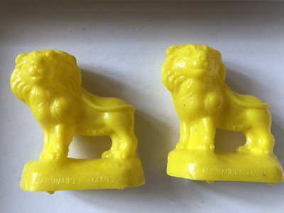Milwaukee County Zoo Lion Mold-A-Rama Wax Figures | eBay