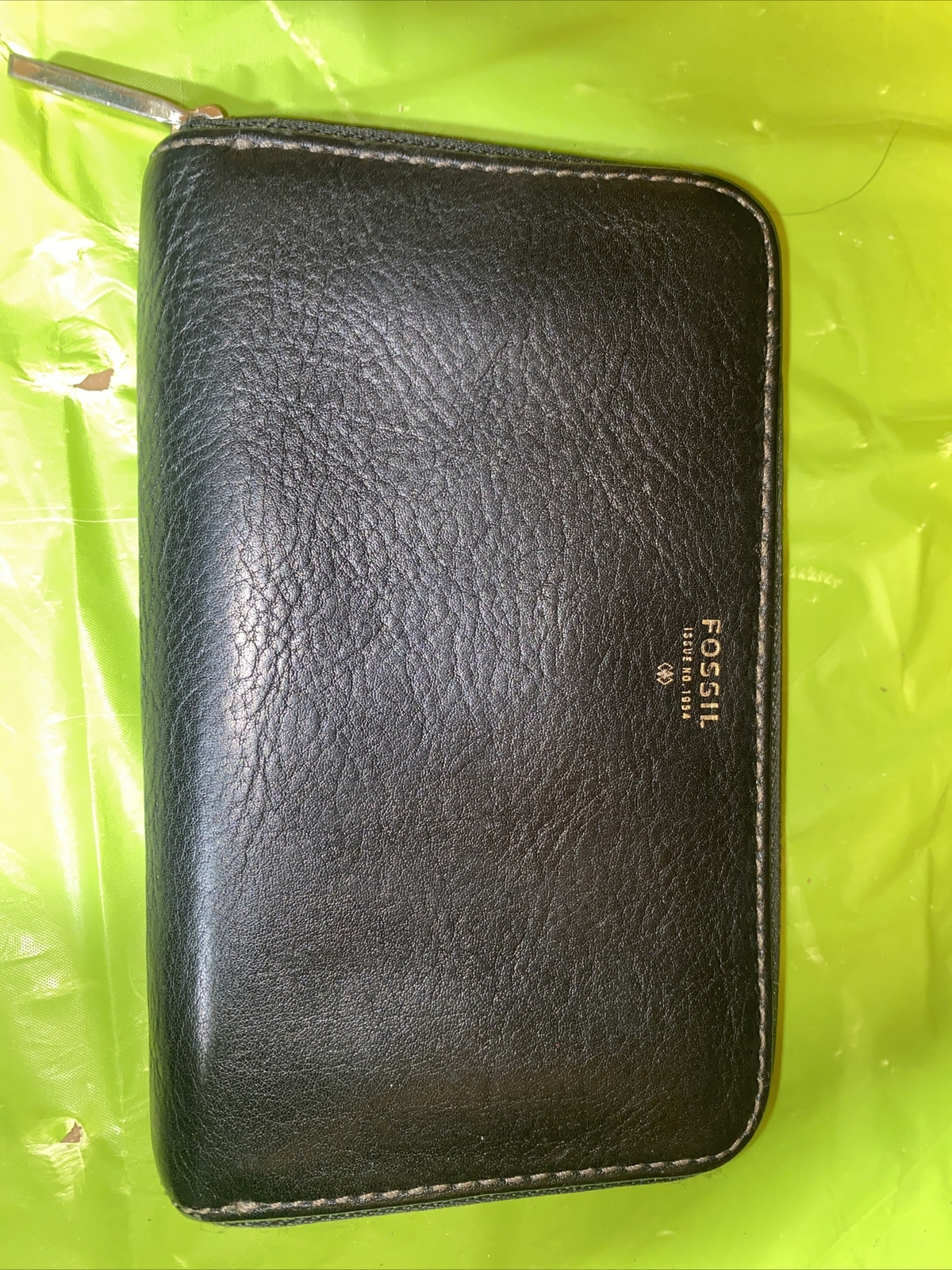 vintage fossil 1954 womens Zippered wallet. A - Gem