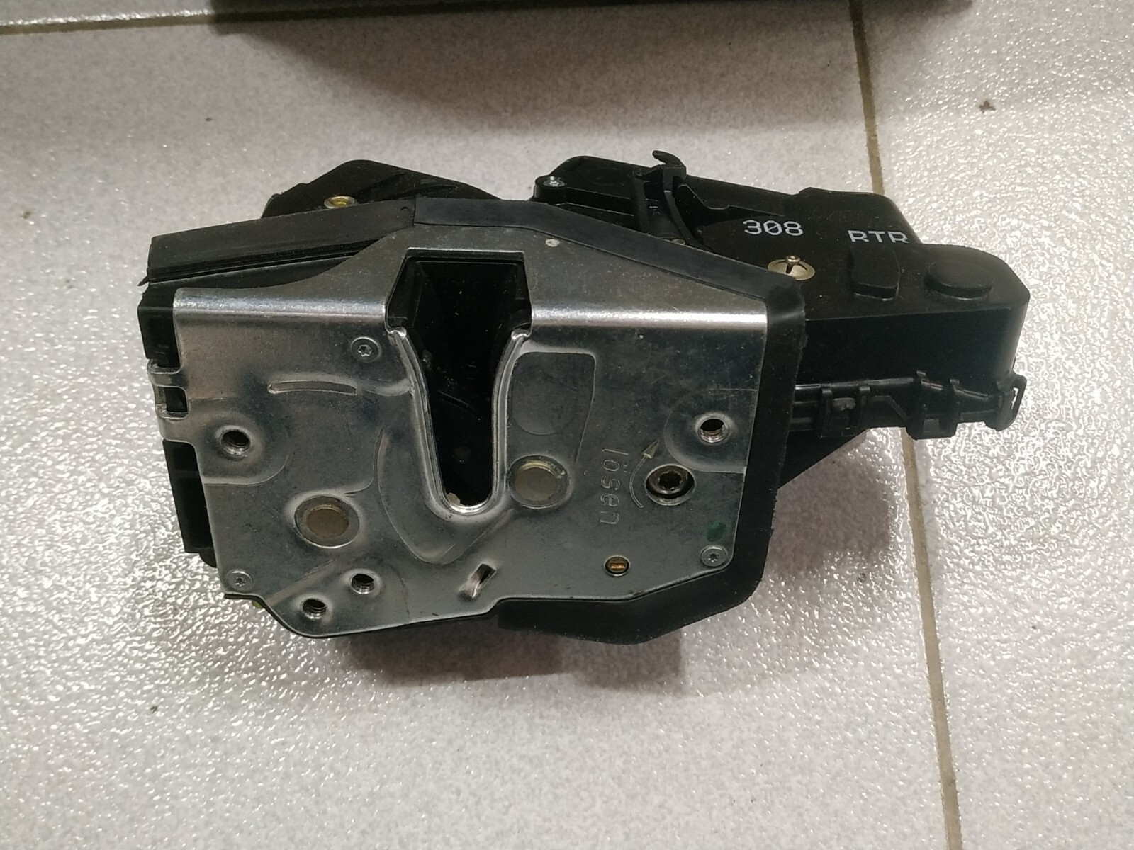 OEM BMW E46 Sedan Wagon Door Lock Actuator Motor Right 51217011308 ...