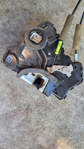 2010 TOYOTA CAMRY Driver Side Door Lock Actuator A046693 | eBay