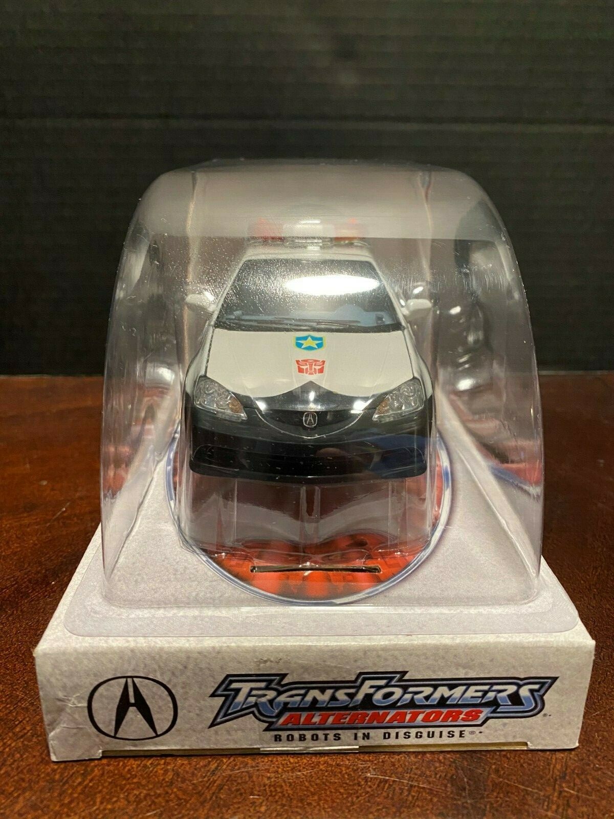 Hasbro Transformers Alternators Acura Integra Rsx Prowl Action Figure ...