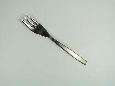 VINERS Cutlery - CHELSEA Steel Pattern - Pastry Fork / Forks - 5 3/4 ...
