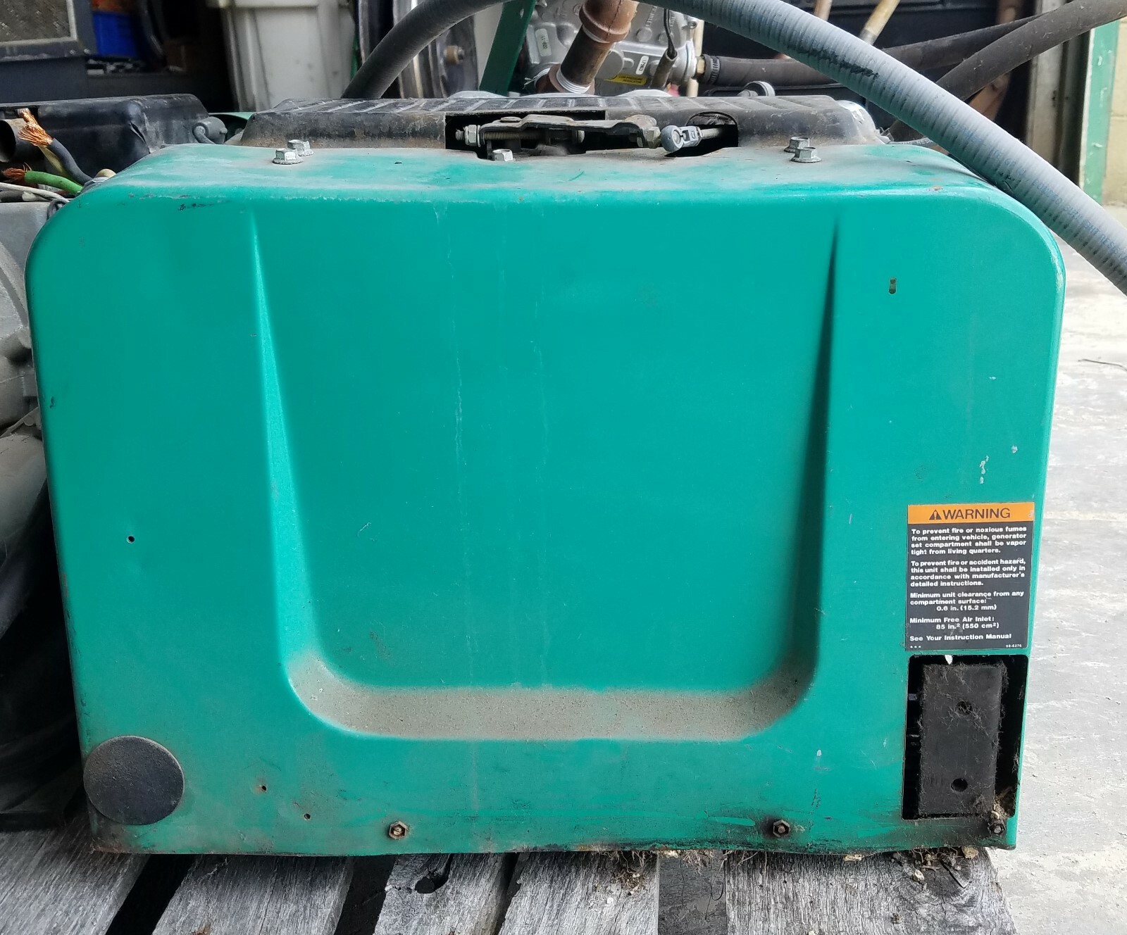 Onan 4.8 kW Emerald Plus 5000 Propane or Gasoline Generator 120V 1ph ...