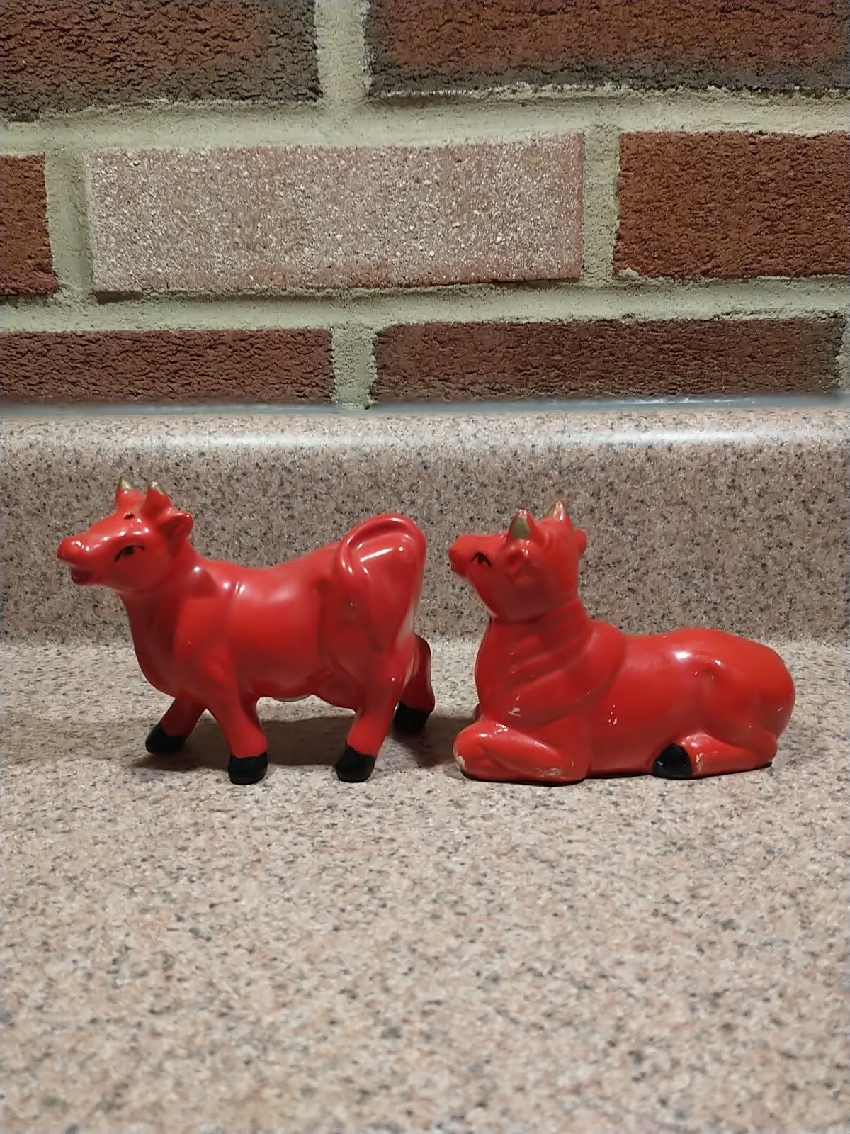 Vintage Red Ceramic Cows Salt And Pepper Shakers MCM Japanese | eBay