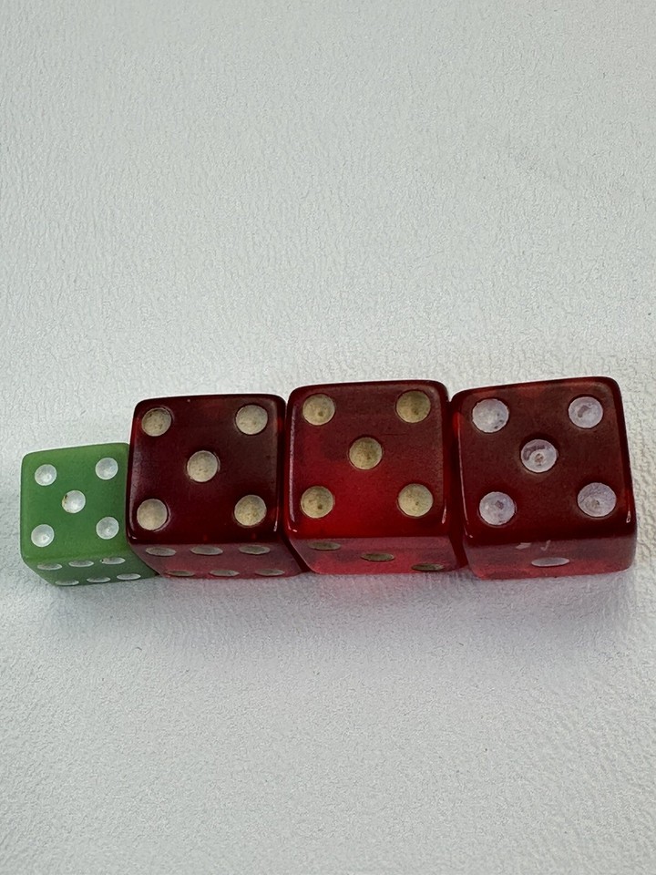 Vintage dice lot, 4 pieces, red green dice, mixed lot sizes | eBay