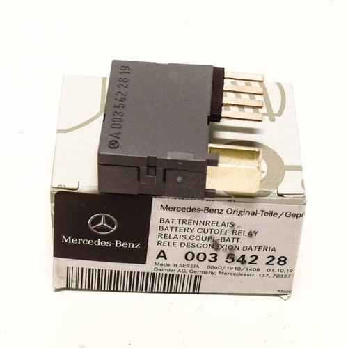 NEW MERCEDES-BENZ GLA X156 BATTERY CUT-OFF RELAY A0035422819 ORIGINAL ...