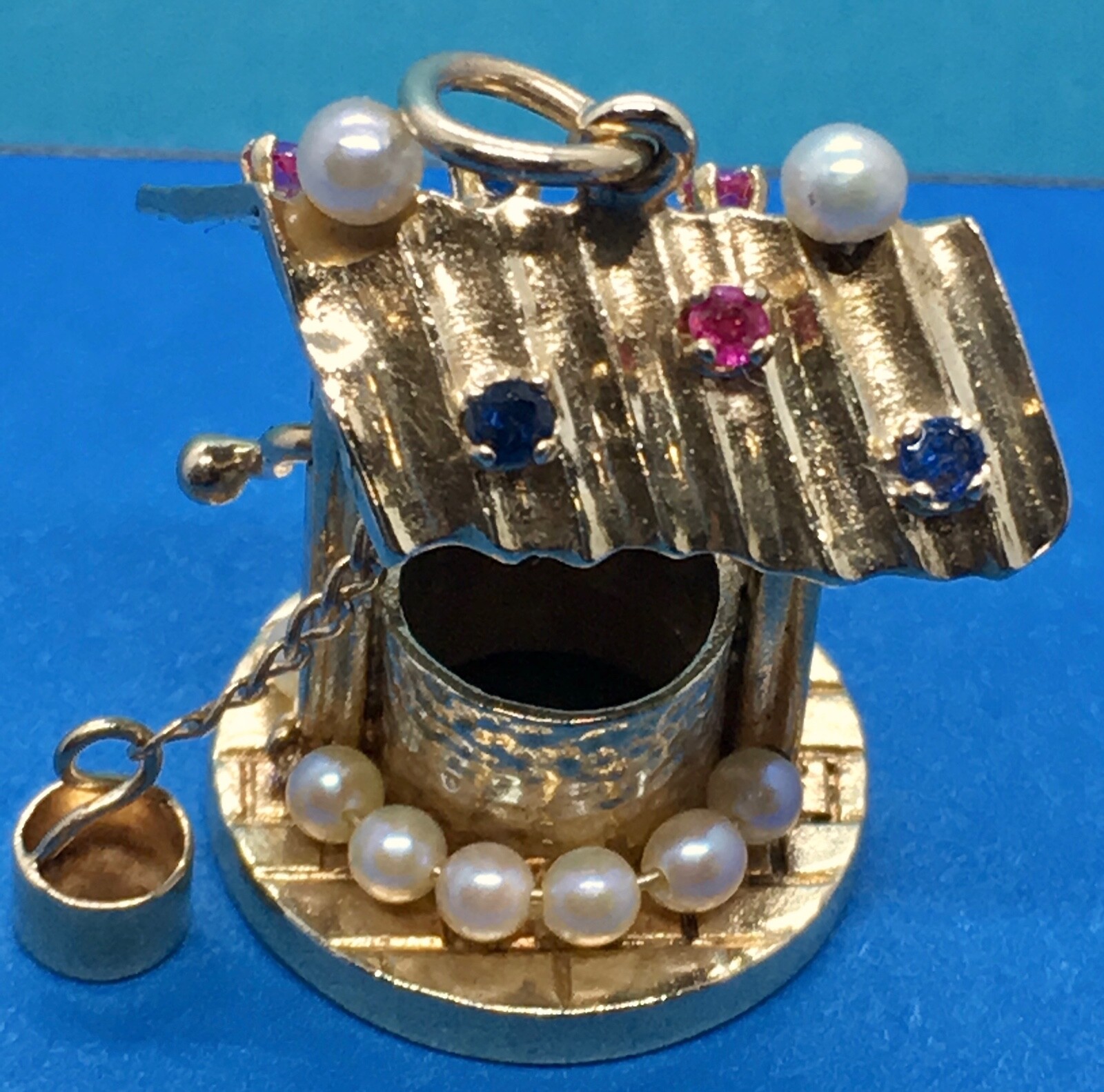 Large Vintage 14K Gold Articulated Wishing Well Pendant/Charm w Pearls ...