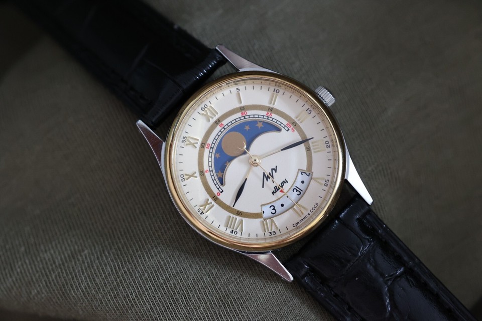 Watch Luch Real Moon Phase Calendar watch vintage quartz mens | eBay