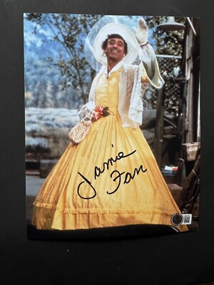 Jamie Farr Rare! autographed signed M.A.S.H. Klinger 8x10 photo Beckett ...