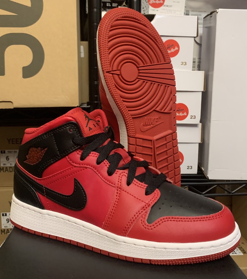 Nike Air Jordan 1 Mid Reverse Bred Black Red Shoes Men 554724-660 GS ...