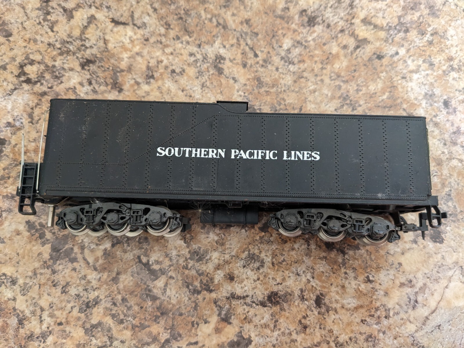 VINTAGE HO Gauge Model Railroad Train Cars – Lot of 13 | eBay