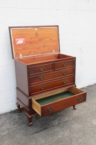 Lane Queen Anne Tall Cedar Chest Blanket Trunk with a Drawer 5840 | eBay