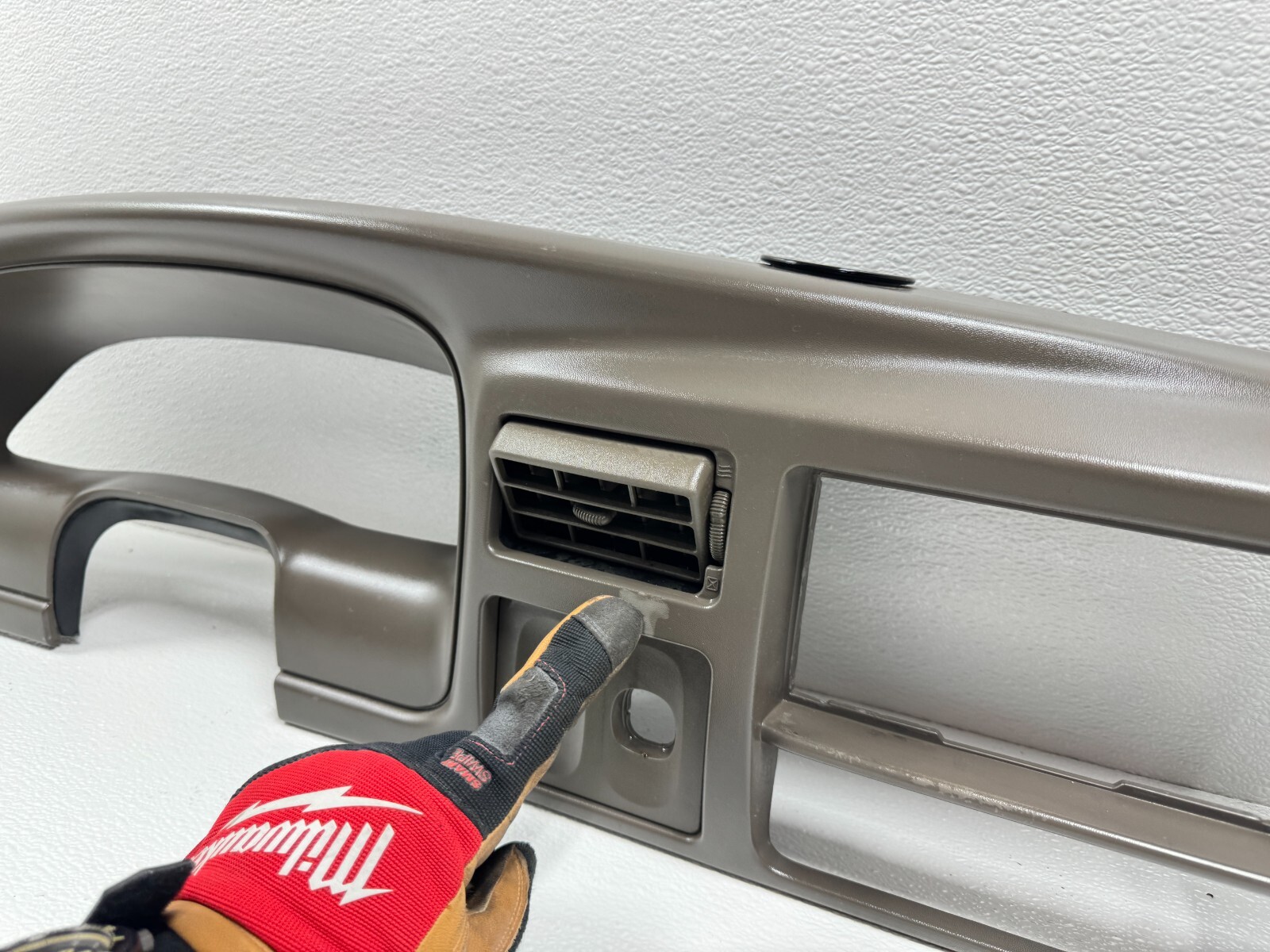 2000-2005 OEM Ford Excursion Dash Trim Bezel Brown/Tan |W378 | eBay