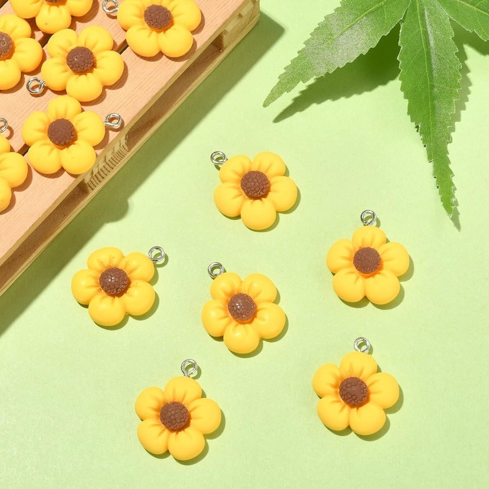 30x Resin Yellow Sunflower Charms Pendants for DIY Jewelry Making ...