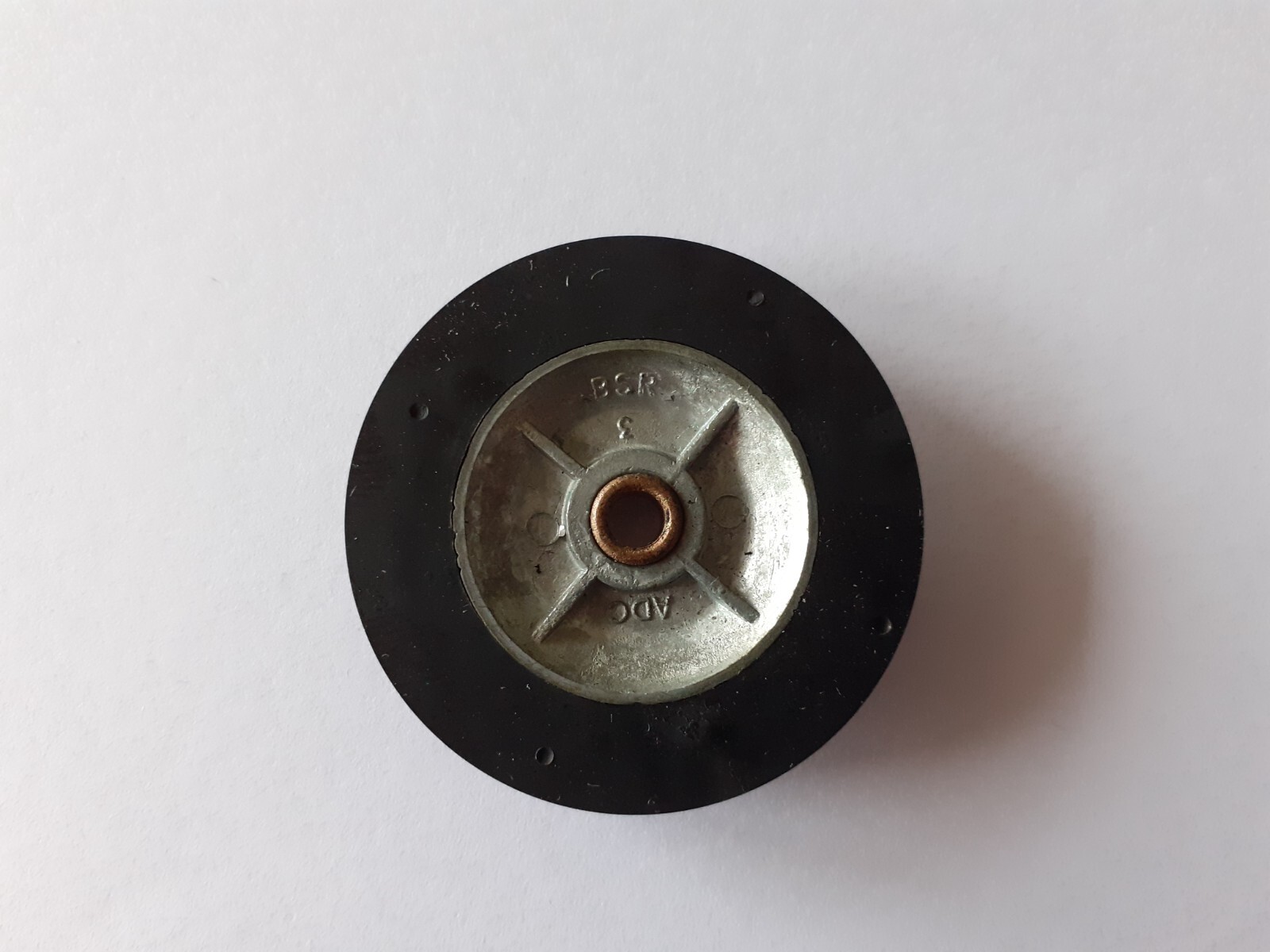 Flywheel (Idler drive wheel) for BSR turntables, 39.5 mm, hole 4 mm ...