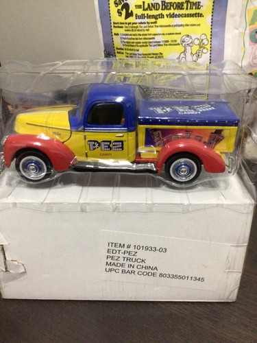 Pez - 1940 Ford Golden Wheel Toy Pick-Up Truck 1:24 Die Cast Pez ...