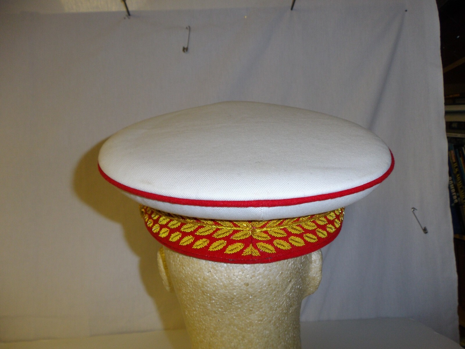 R25A-4 Libyan Dictator Muammar Gaddafi Dress white Visor Hat Size 58 7 ...