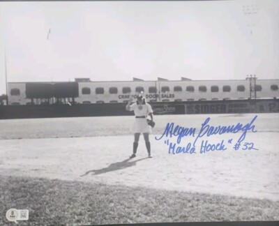 MEGAN CAVANAGH AUTOGRAPHED PHOTO LEAGUE OF THEIR OWN BECKETT COA ...