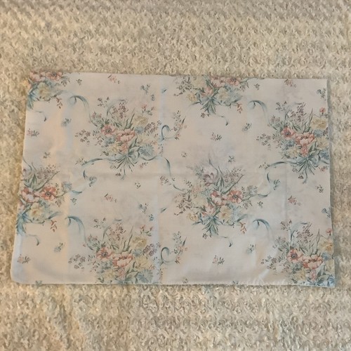 1 fairycore Pequot white light blue peach thin floral STANDARD ...