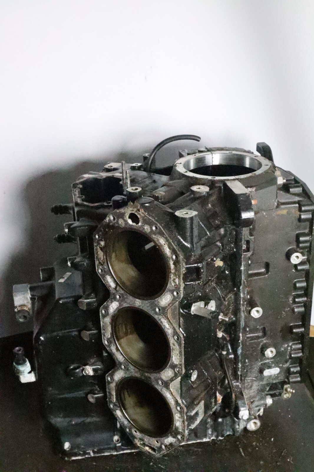 5007297 Johnson Evinrude 2008-2010 225 250 300 HP G1 ENGINE CRANKCASE ...